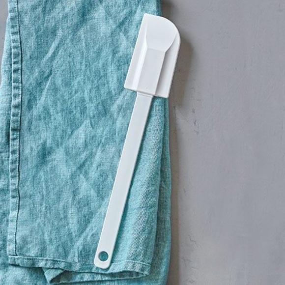 Pampered Chef | Kitchen | New Pampered Chef Classic Scraper | Poshmark